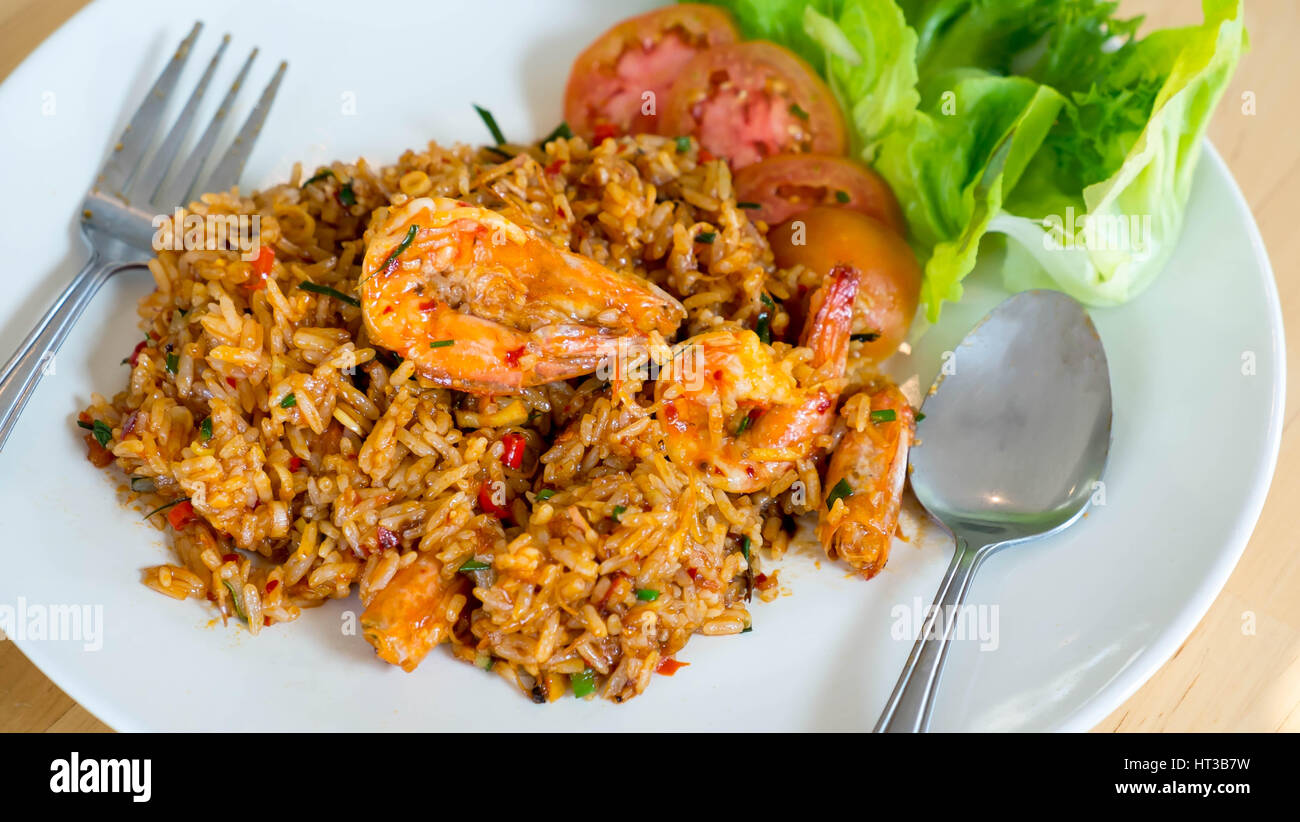 Tom Yum Fried Rice with Shrimp Stock Photo - Alamy
