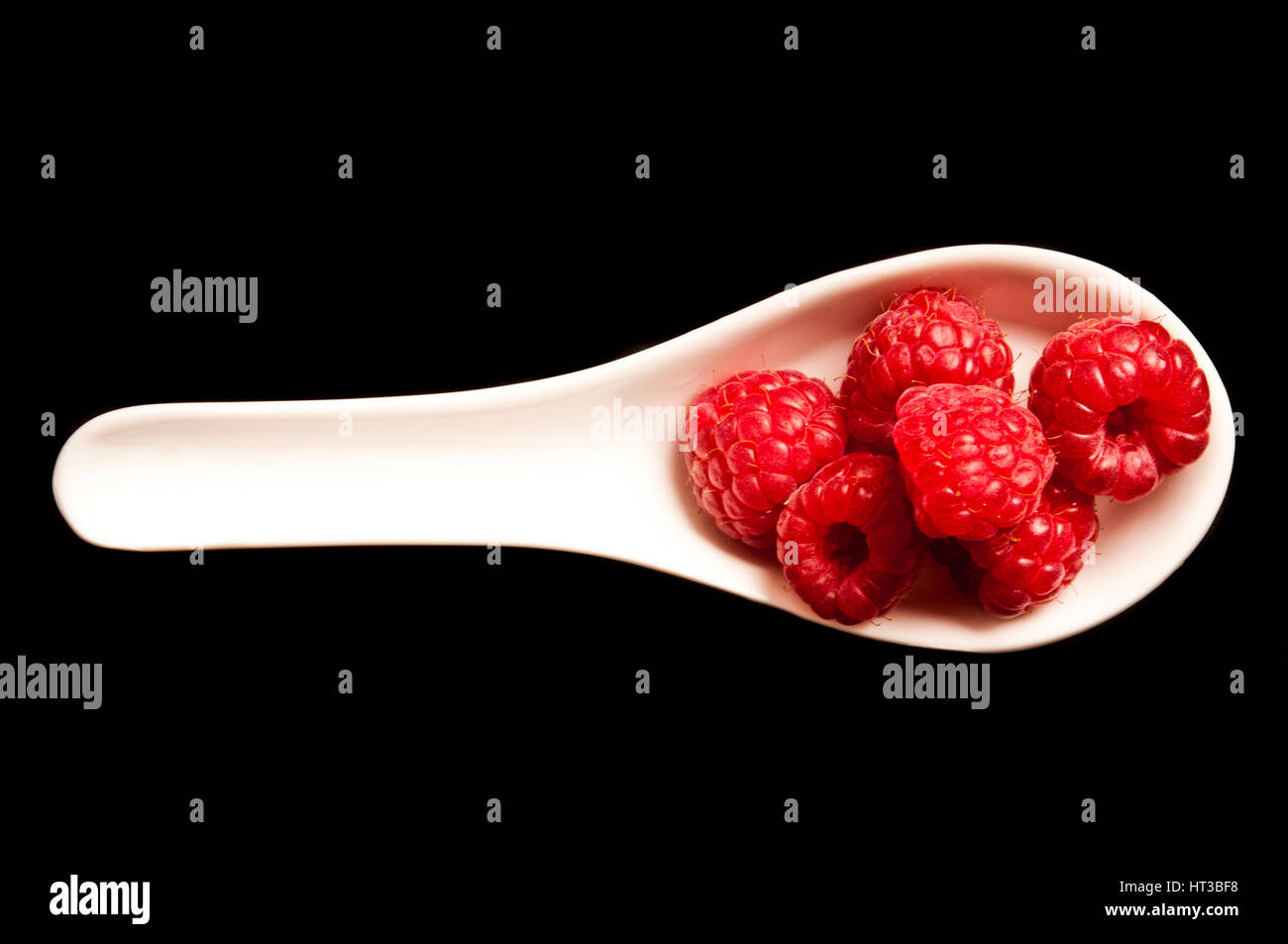 Raspberries dessert hi-res stock photography and images - Alamy