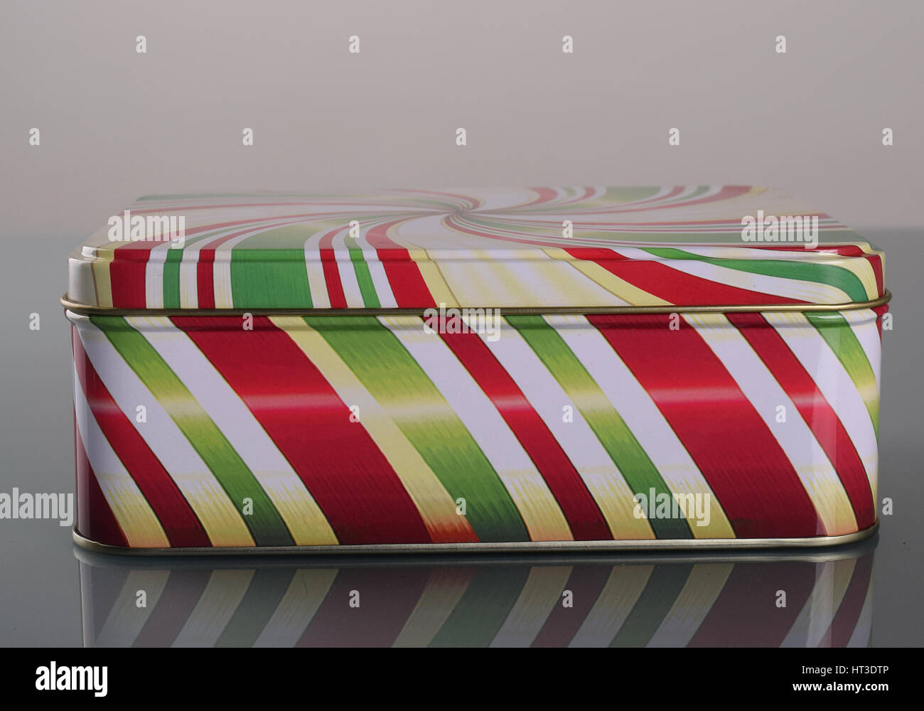 Retro colorfull box with lid Stock Photo - Alamy