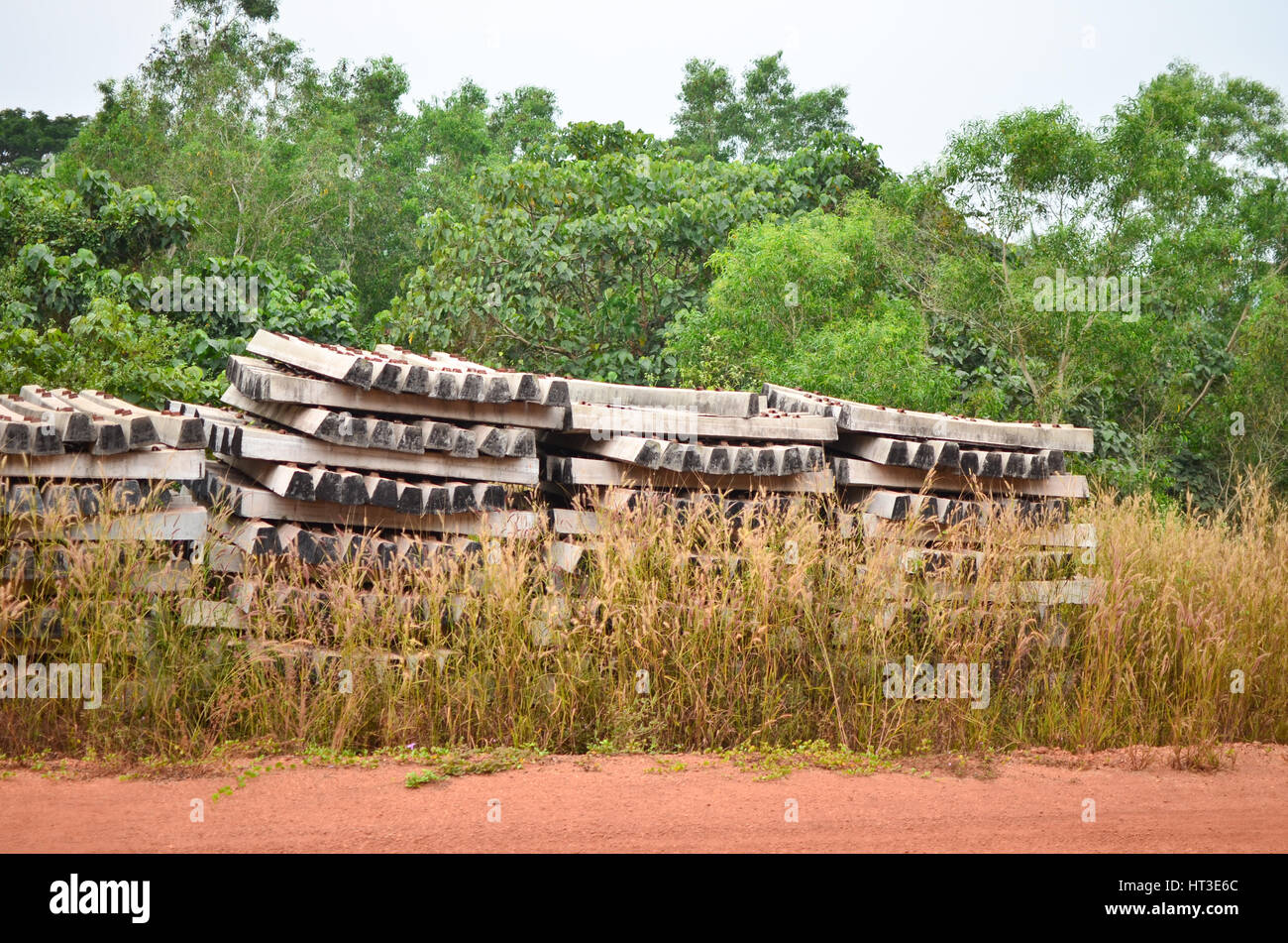 Concrete Railway sleepers Stock Photo - Alamy
