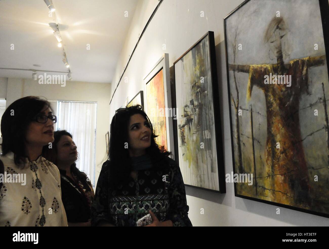 Painitng work hi-res stock photography and images - Alamy