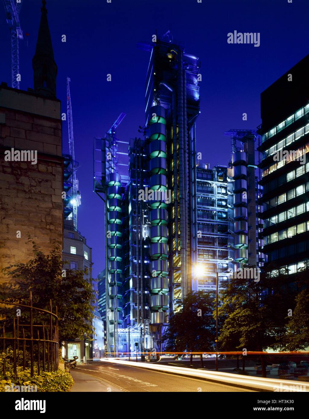 1980s london building hi-res stock photography and images - Alamy