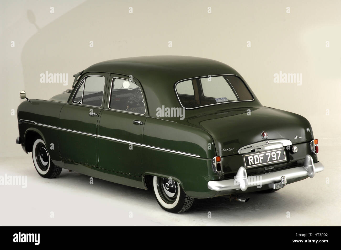 1950s ford zephyr saloon hi-res stock photography and images - Alamy