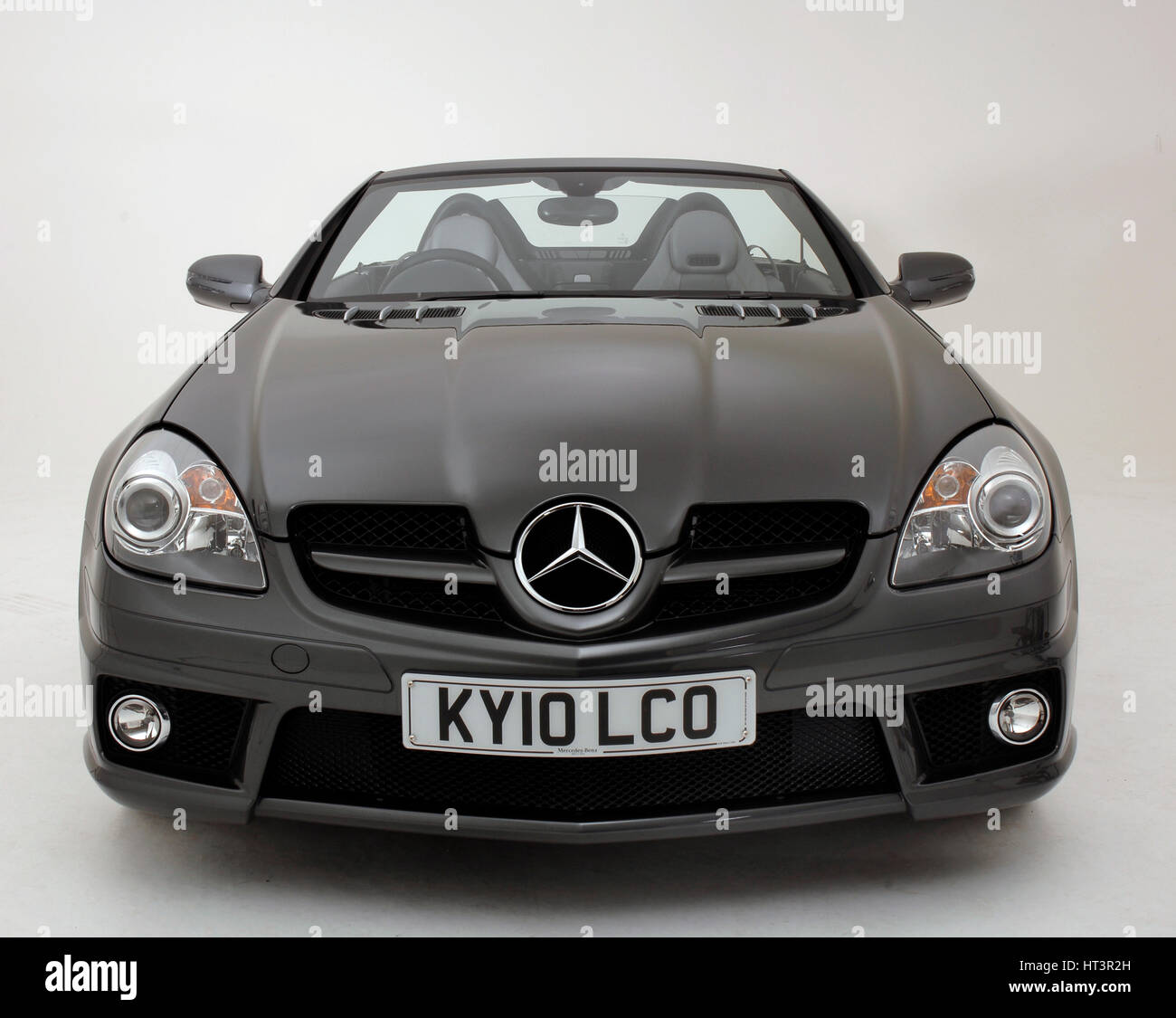 Mercedes benz slk 200 hi-res stock photography and images - Alamy