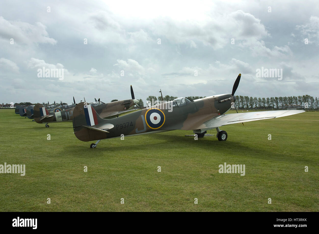 Spitfire ww2 1940s world war ii royal air force hi-res stock ...