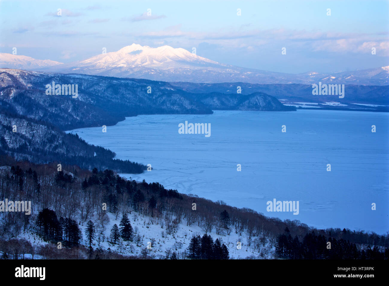 Lake Kussharo, a caldera lake on Hokkaido, Japan Stock Photo - Alamy