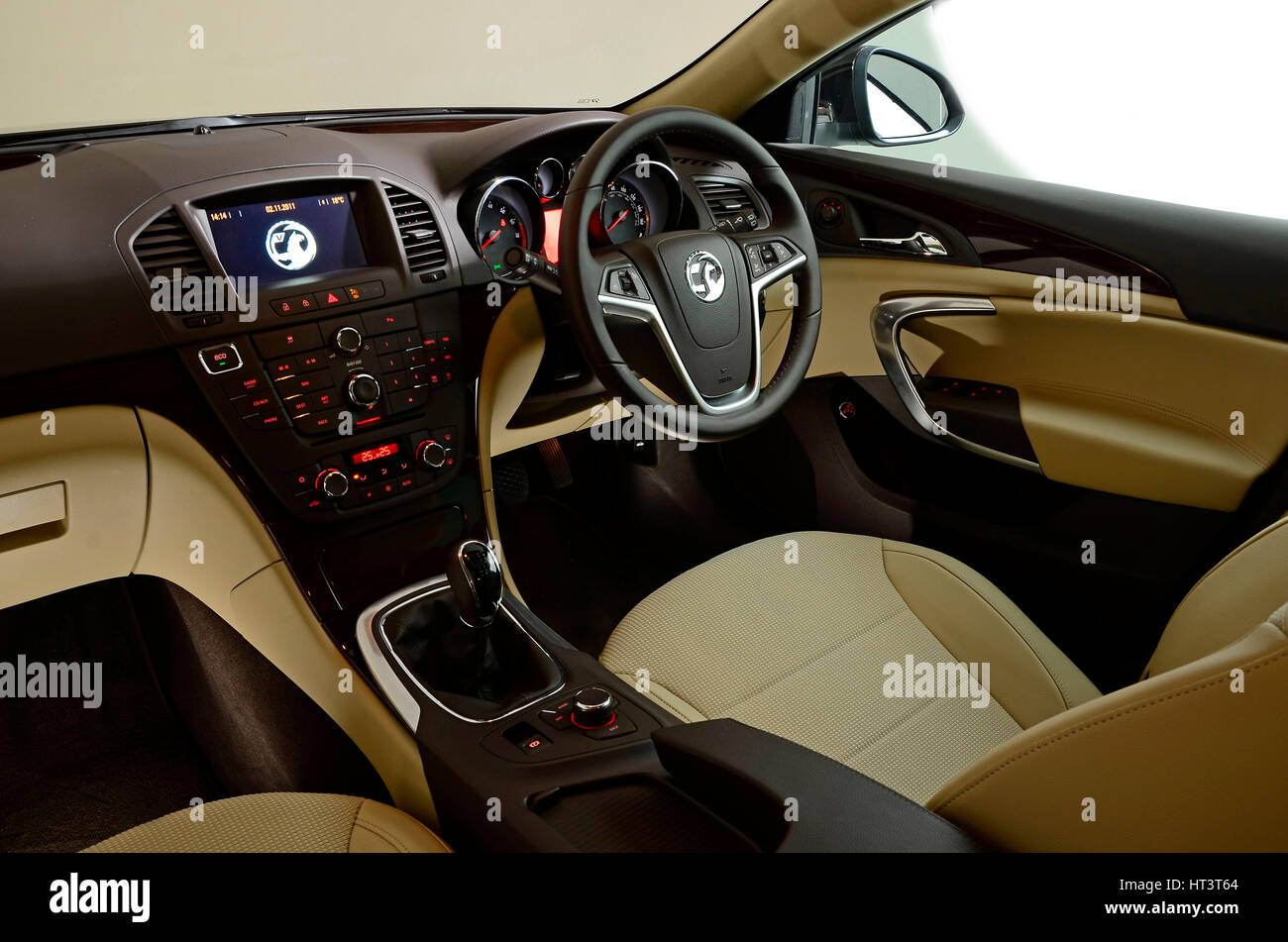 Opel Insignia Estate Interior