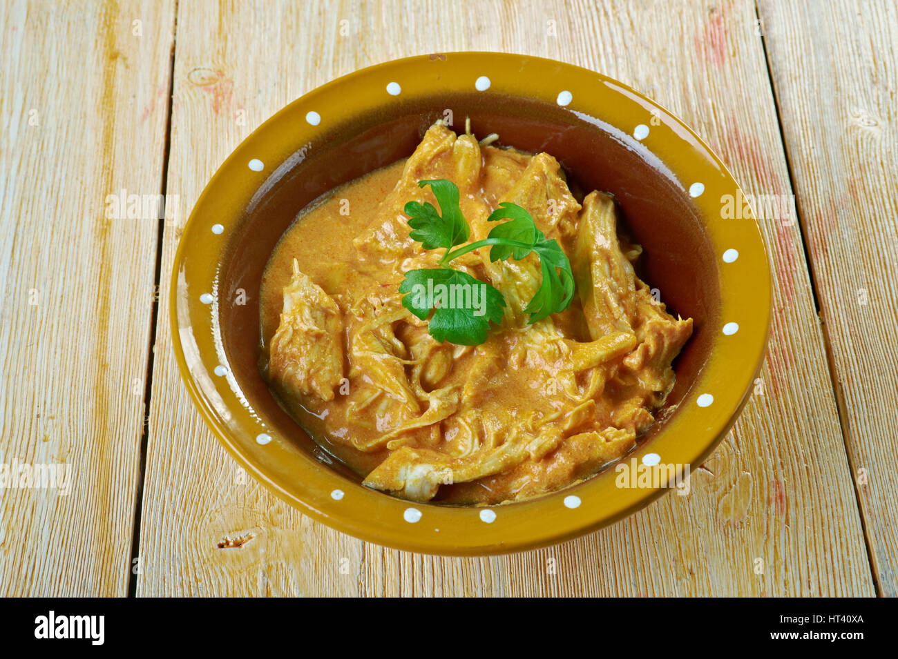 Congo Poulet Nyembwe.African cuisine Stock Photo - Alamy