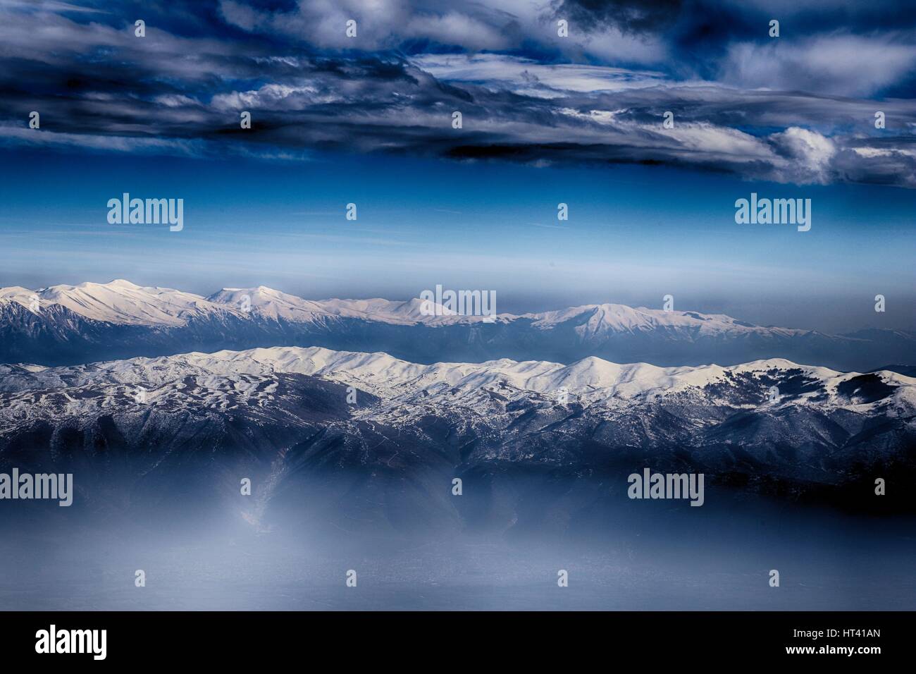 Sar sharr mountains malet sharrit hi-res stock photography and images ...