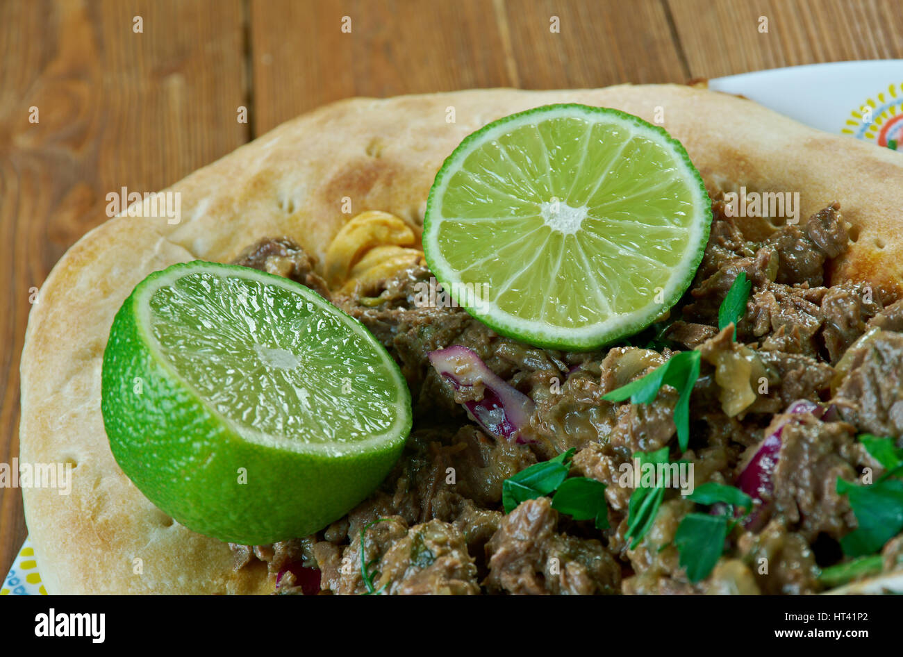 alambre mexicano - popular Mexican dish consisting of grilled beef ...