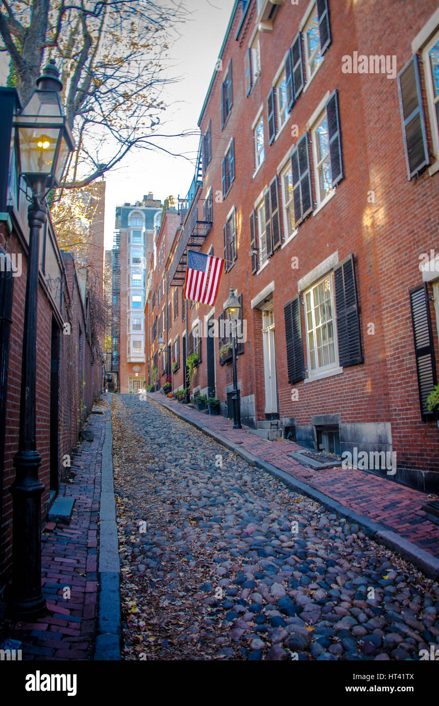 Acorn street boston hi-res stock photography and images - Alamy