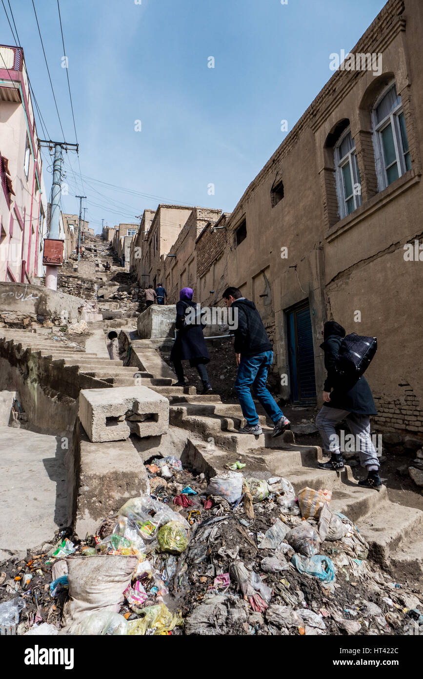 Kabul street hi-res stock photography and images - Alamy