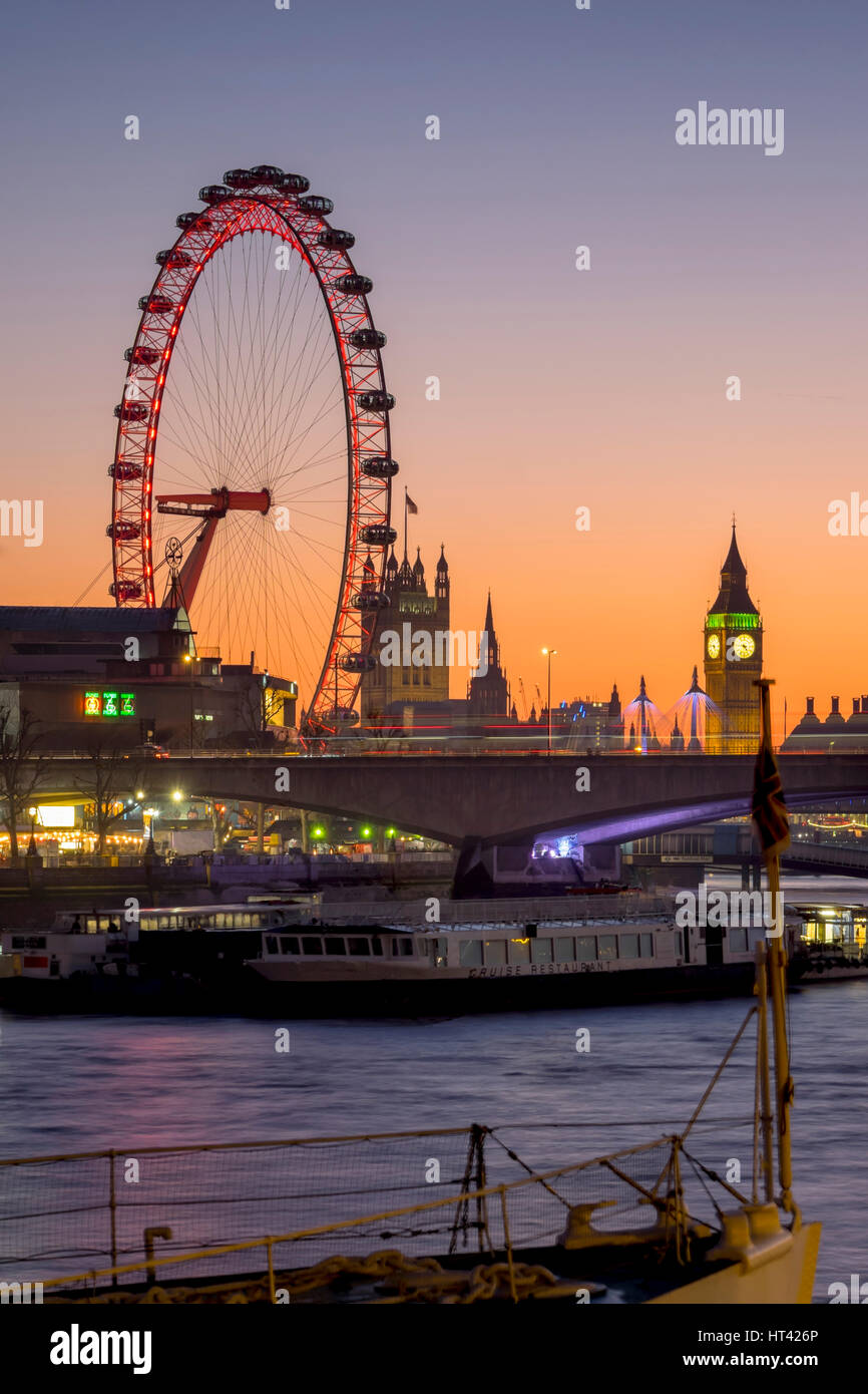 UK, England, London, Millenium Wheel BB Waterloo Bridge sunset Stock ...
