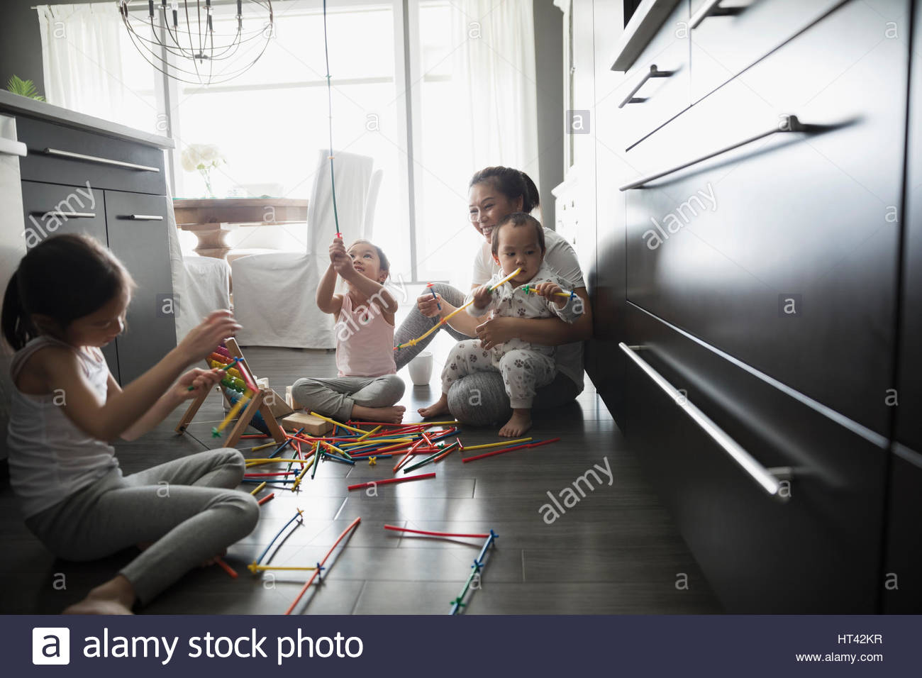 Connector straw hi-res stock photography and images - Alamy