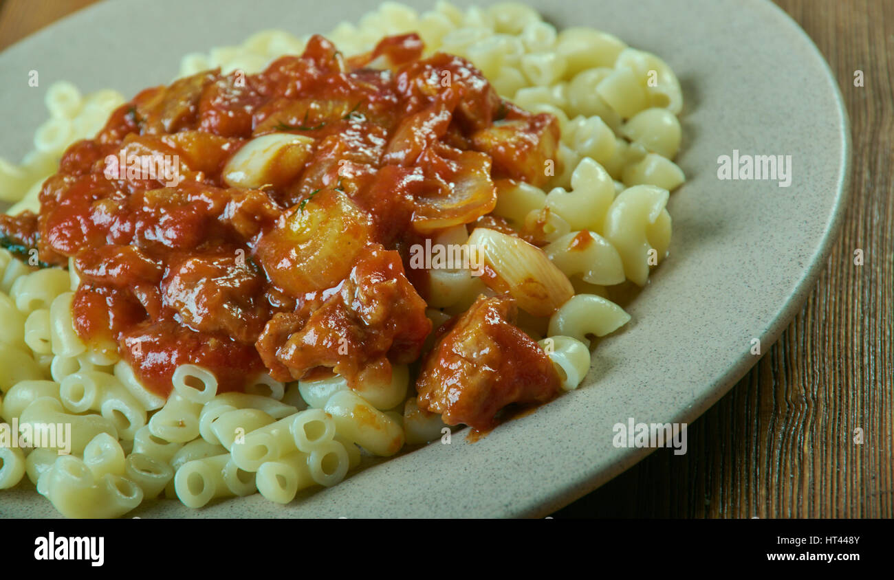 Pasta c’anciova - Traditional Sicilian pasta Stock Photo - Alamy
