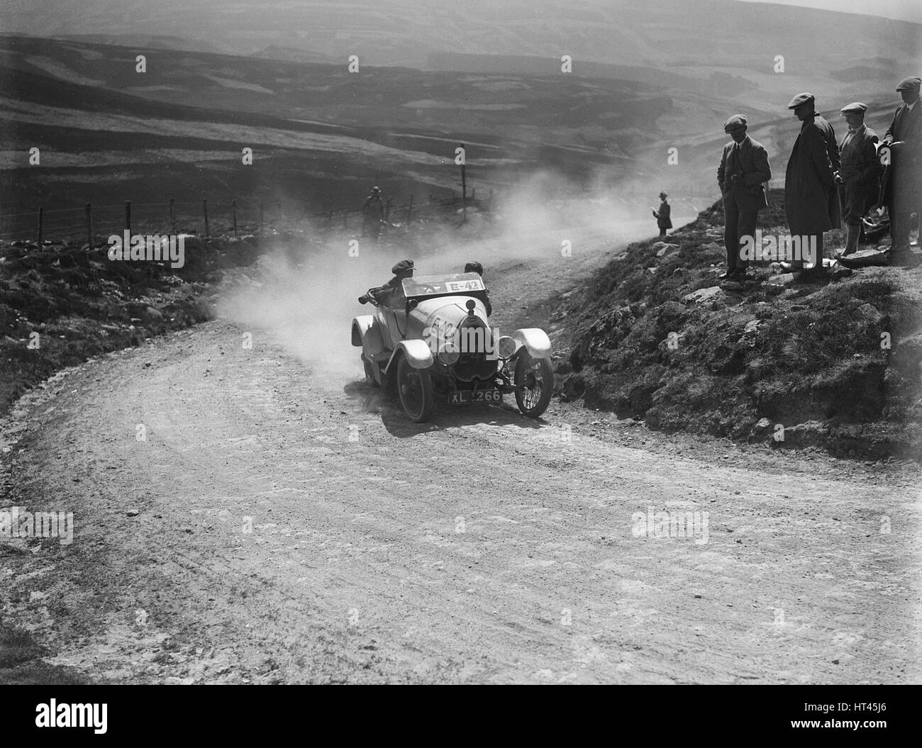 Car trial hi-res stock photography and images - Alamy