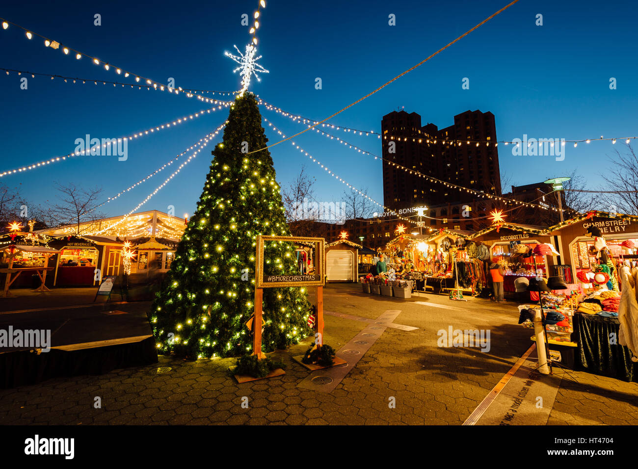 Harbor christmas hi-res stock photography and images - Alamy