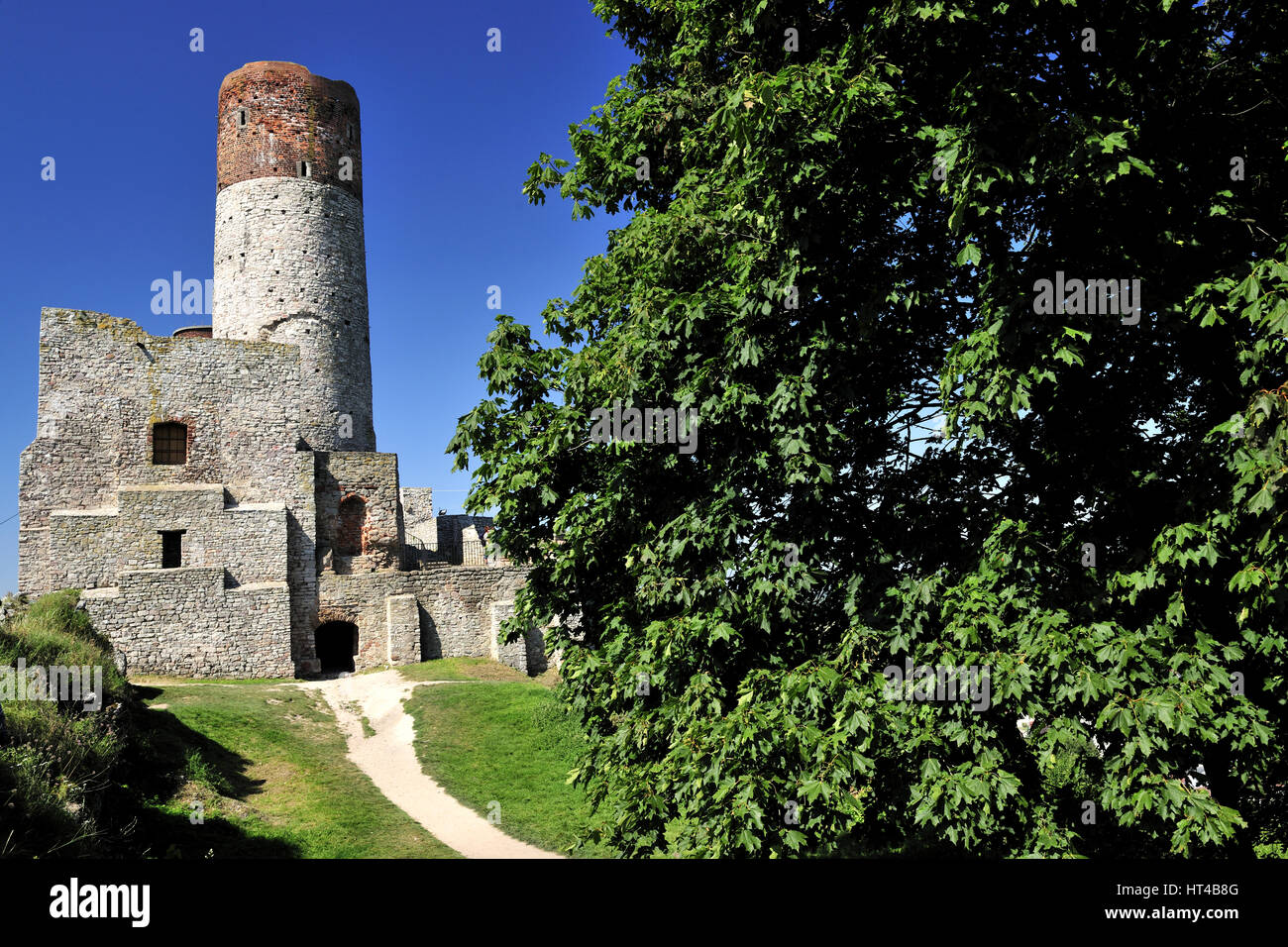 castle, Checiny, cloud, cube, empty, fort, fortification, fortress ...