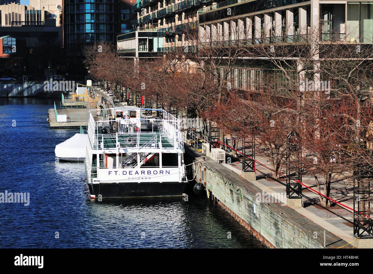 A ship at dock within a Chicago River canal in Chicago's River East ...