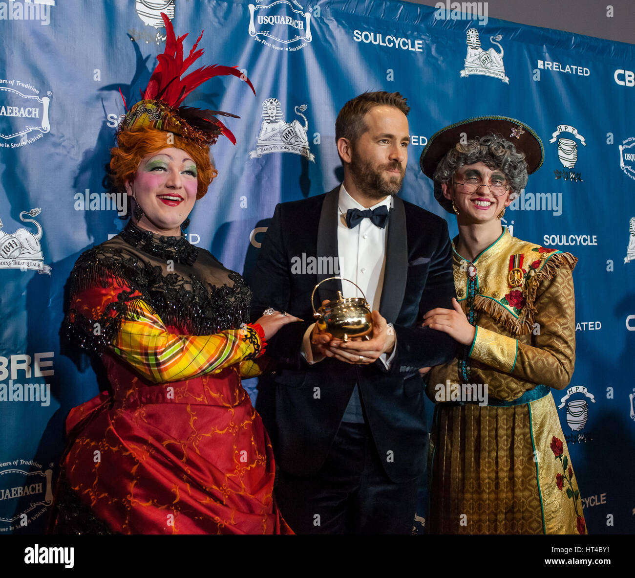 Dan peterson hi-res stock photography and images - Alamy