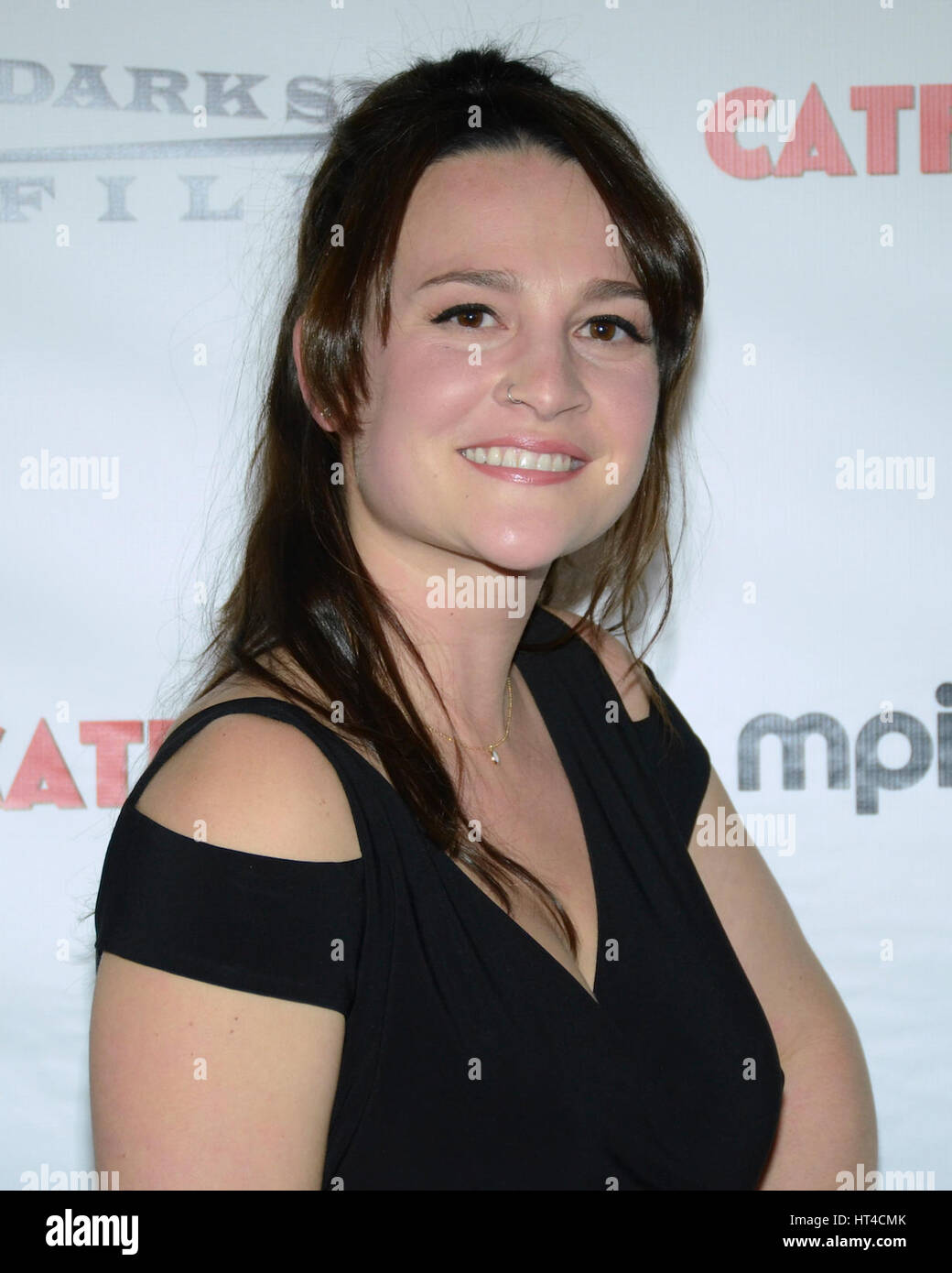 Catfight hi-res stock photography and images - Alamy