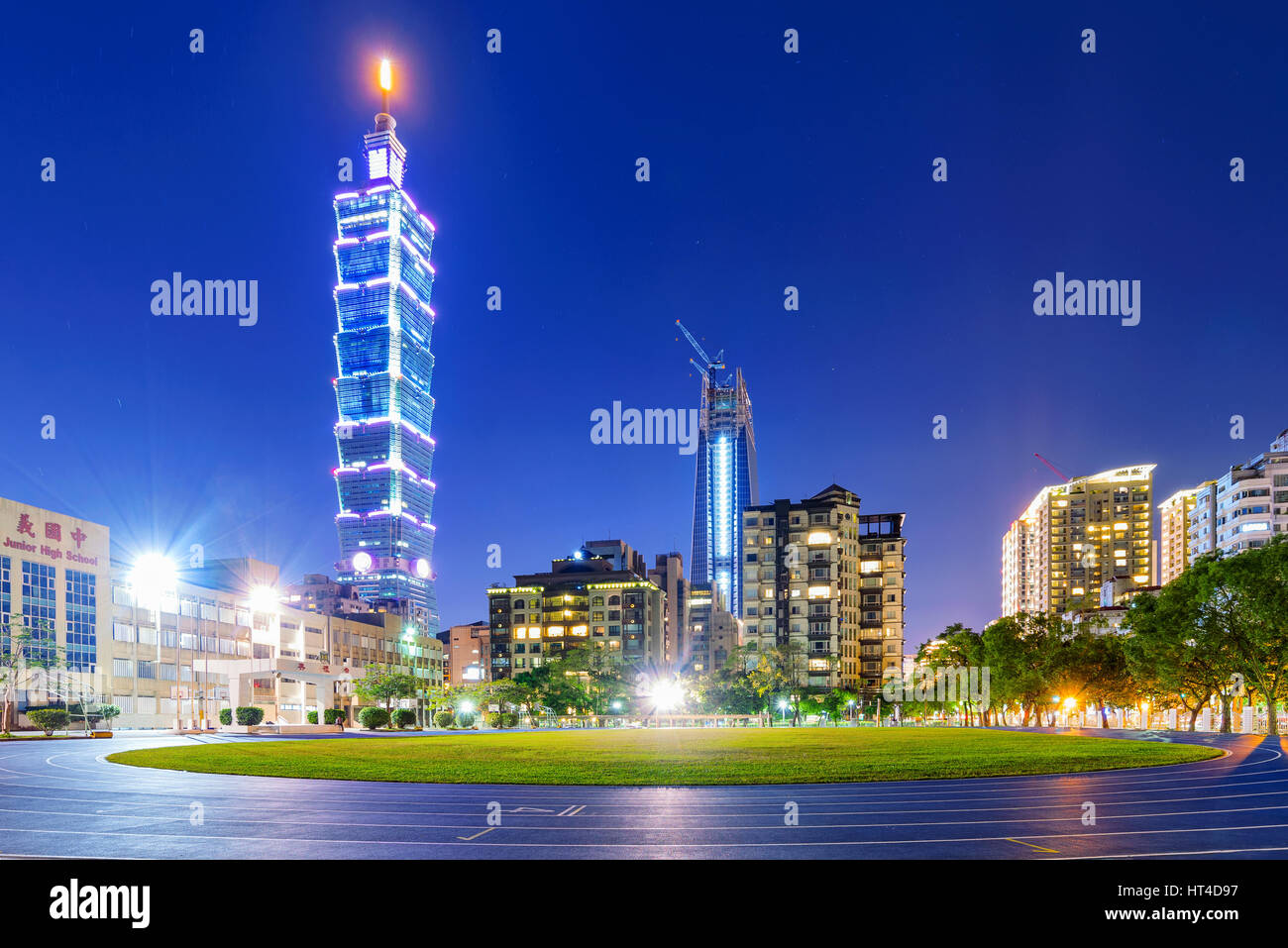 TAIPEI, TAIWAN - JANUARY 01: This is a night view of Taipei 101 and ...