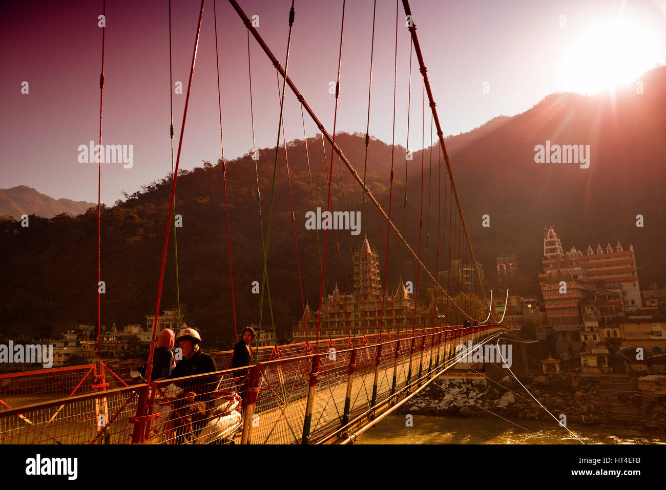 Laxman Jhula bridge over Ganges river Stock Photo - Alamy