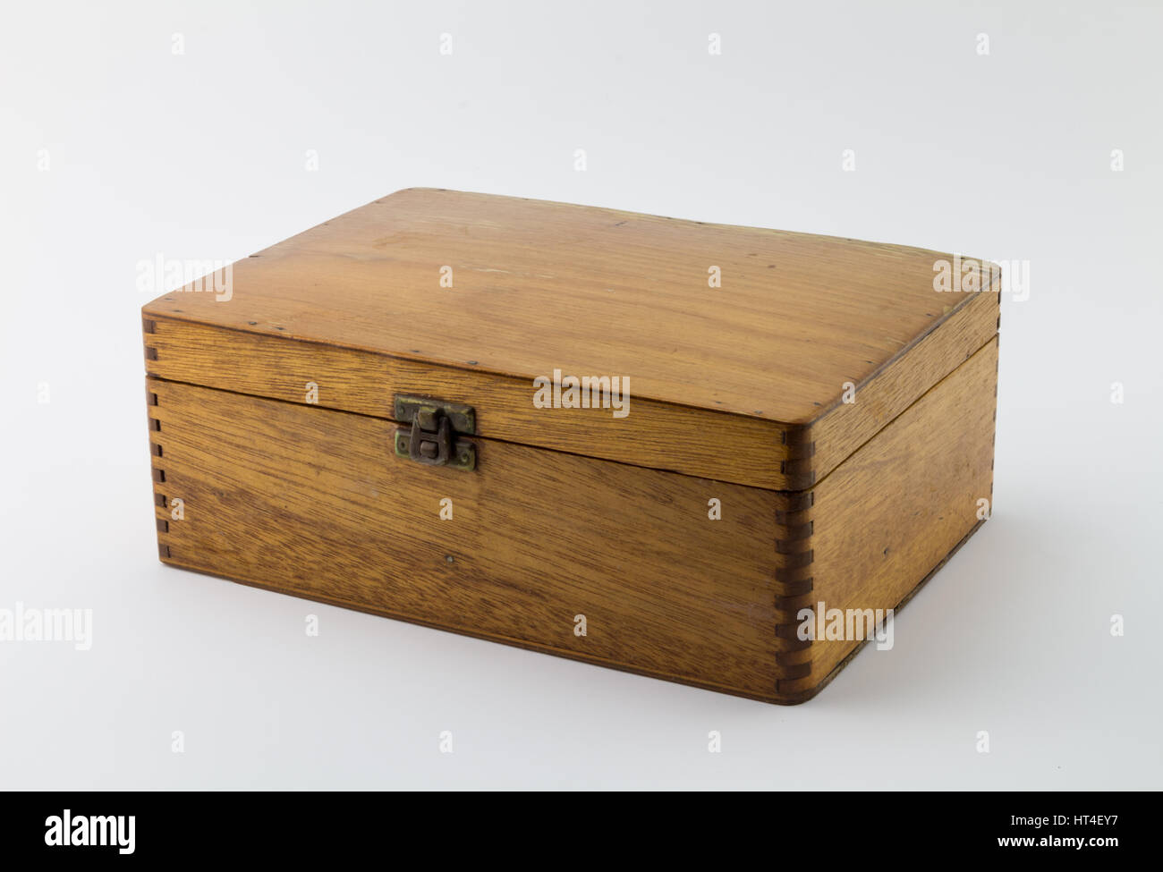 Wood box isolated on white background Stock Photo - Alamy