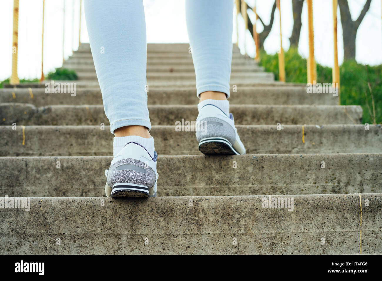 Female legs stairs hi-res stock photography and images - Alamy