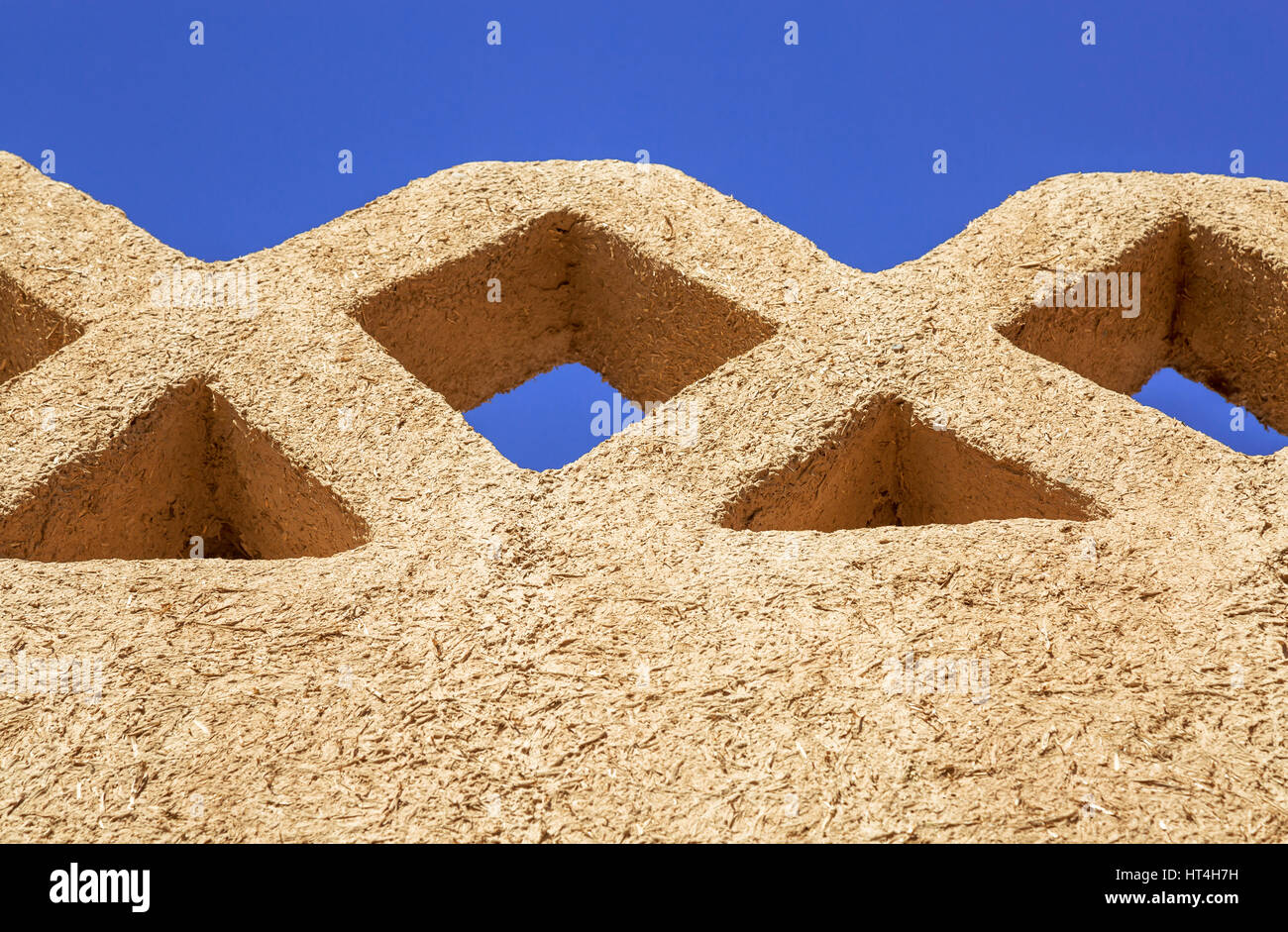 Rammed earth wall hi-res stock photography and images - Alamy