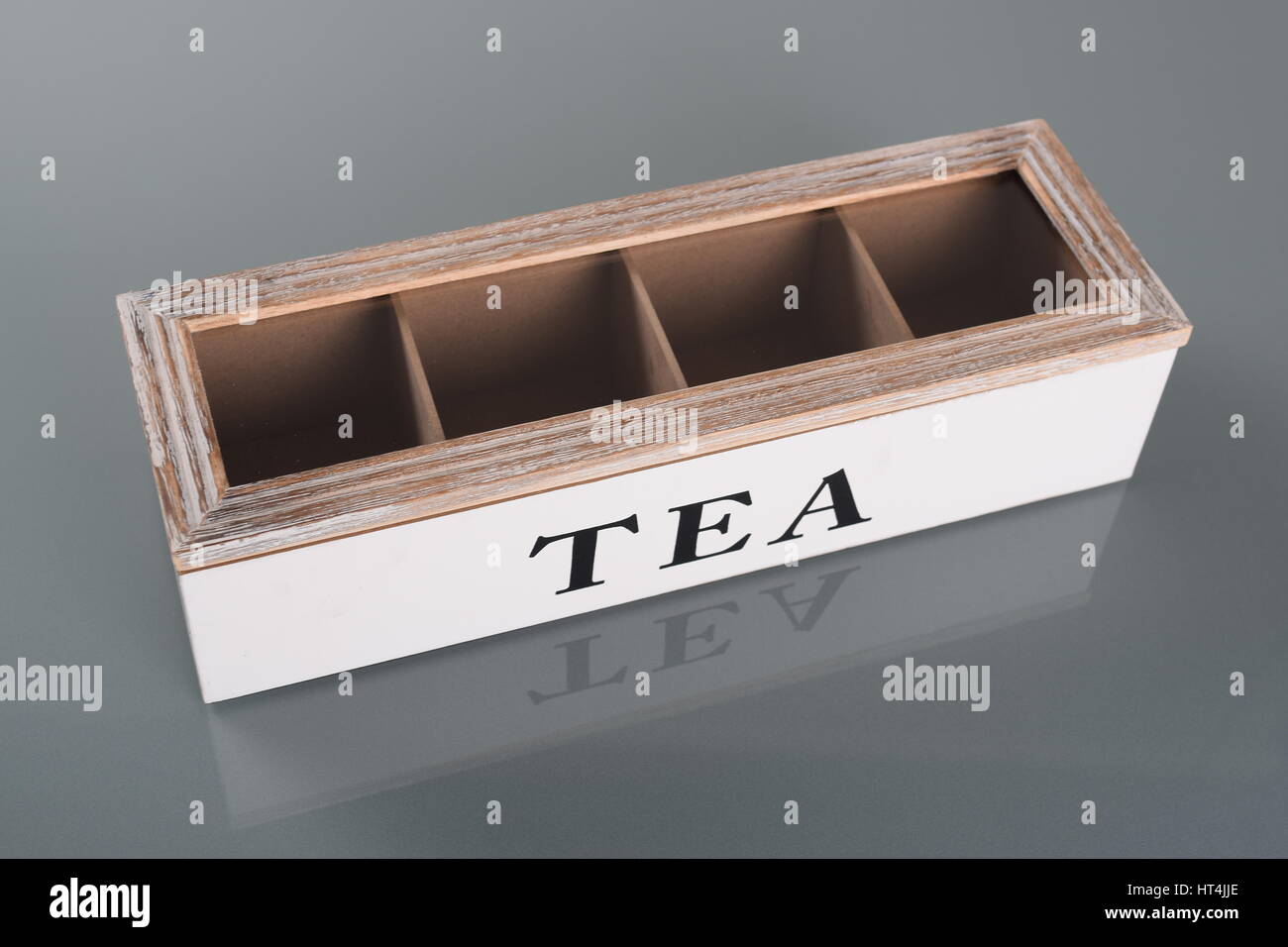 Wodden boxes hi-res stock photography and images - Alamy