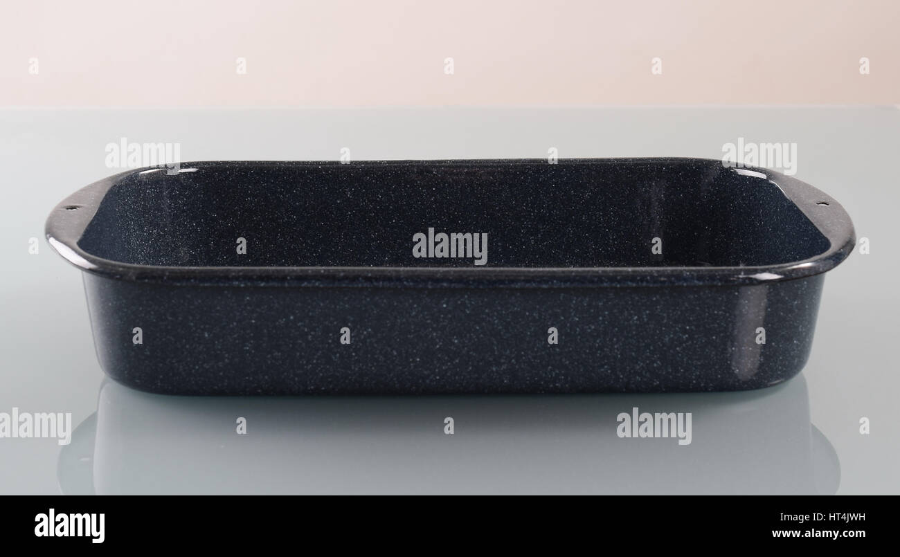 Metal enamel tray hi-res stock photography and images - Alamy