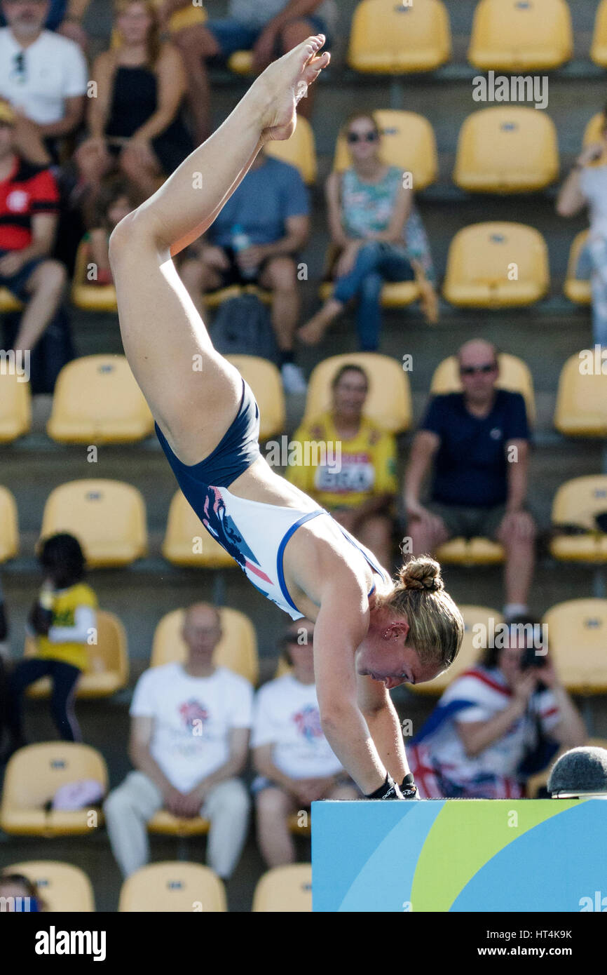 Rio de Janeiro, Brazil. 18 August 2016 Sarah Barrow (GBR) competes in ...