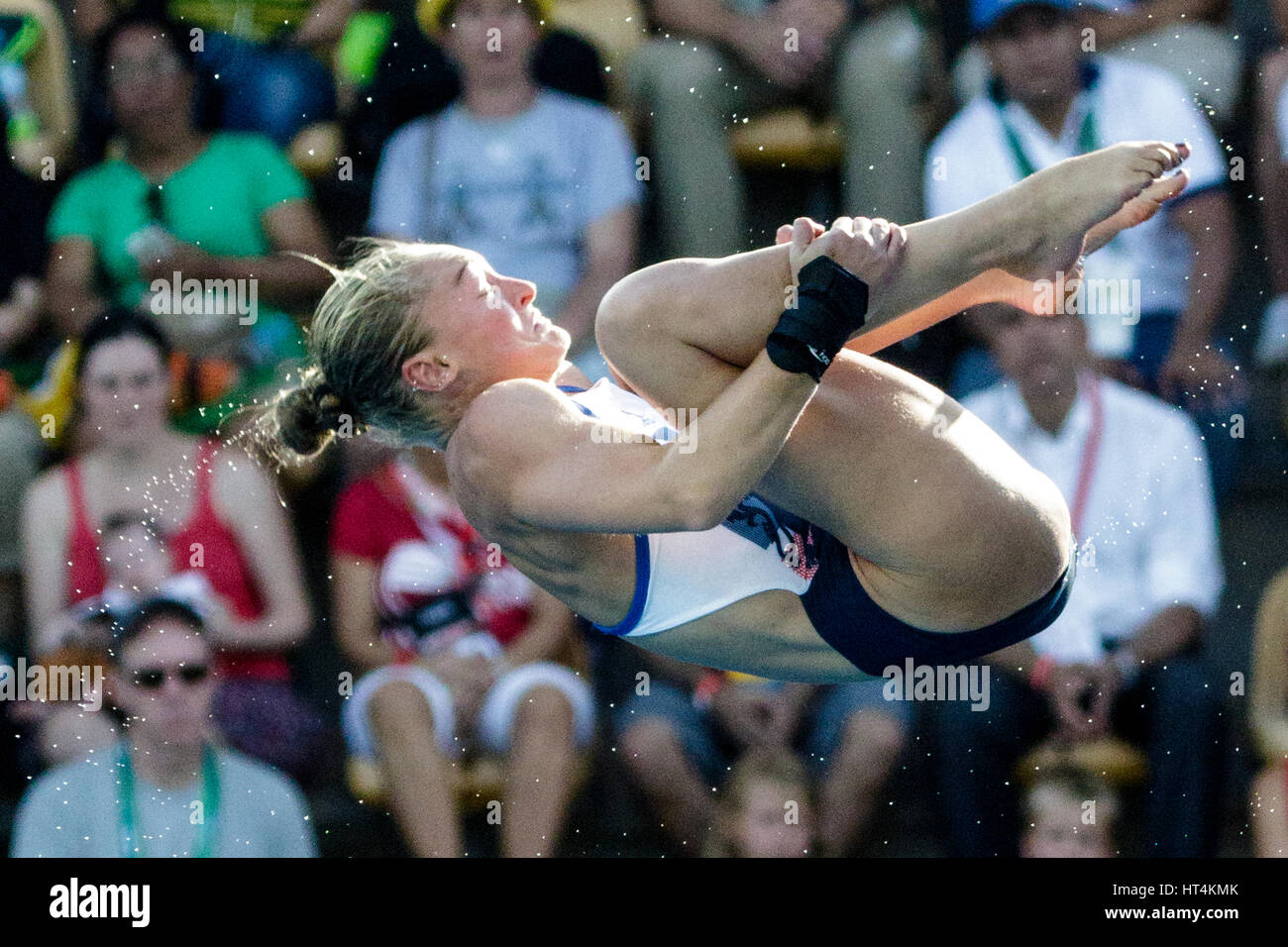 Rio de Janeiro, Brazil. 18 August 2016 Sarah Barrow (GBR) competes in ...