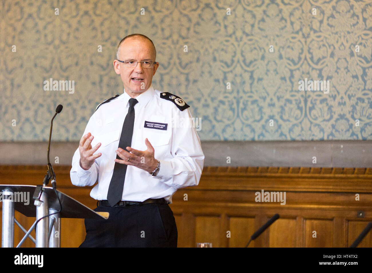 Mark Rowley , Assistant Commissioner for Specialist Operations in the ...