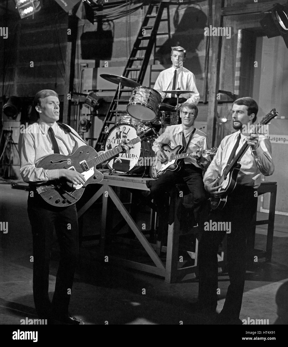 Skiffle band hi-res stock photography and images - Alamy