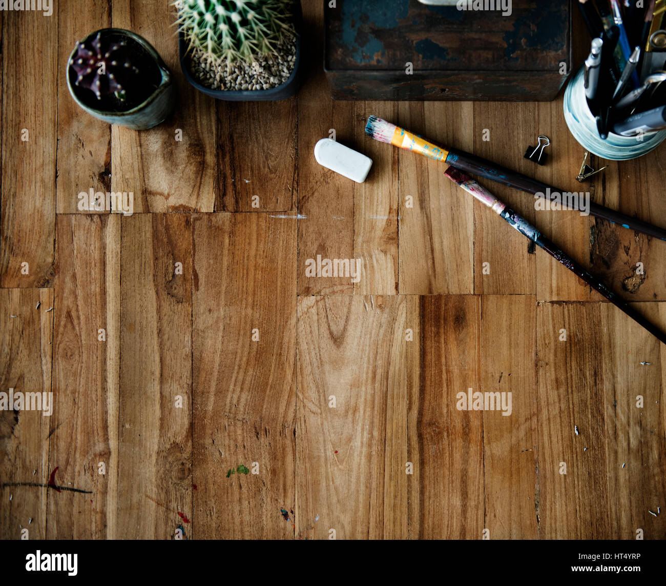 Paper Pencil Eraser Sketching Drawing Stock Photo - Alamy