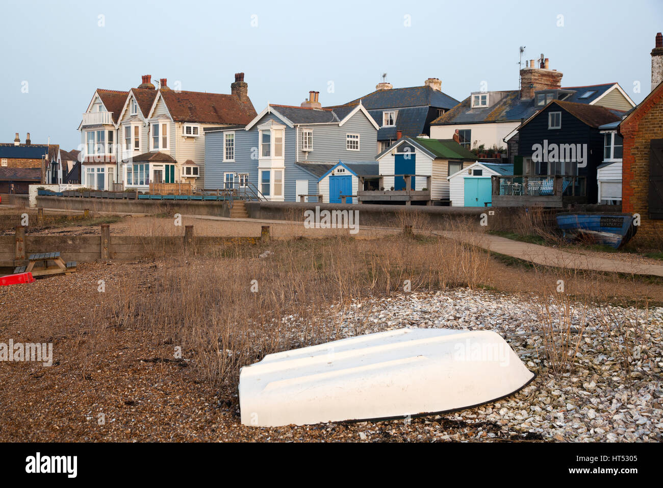 Empty whitstable oyster shells hi-res stock photography and images - Alamy