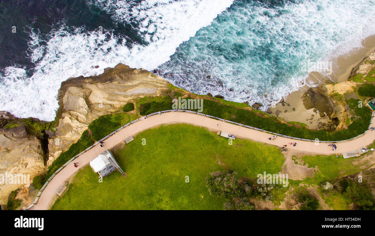 Tidal wave from above hi-res stock photography and images - Alamy