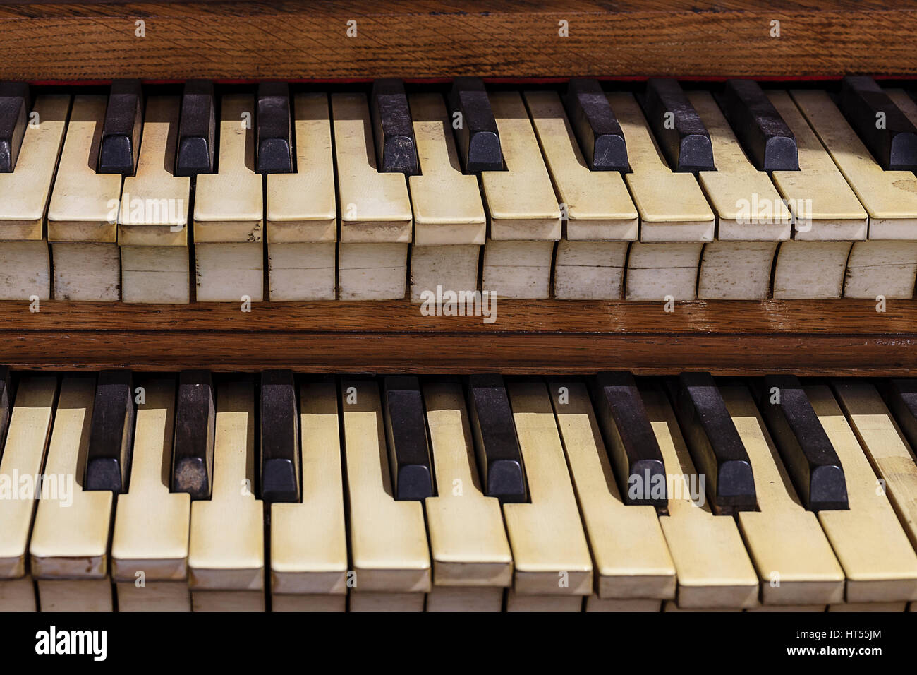 Close Up of Church Organ Keyboard Stock Photo - Alamy