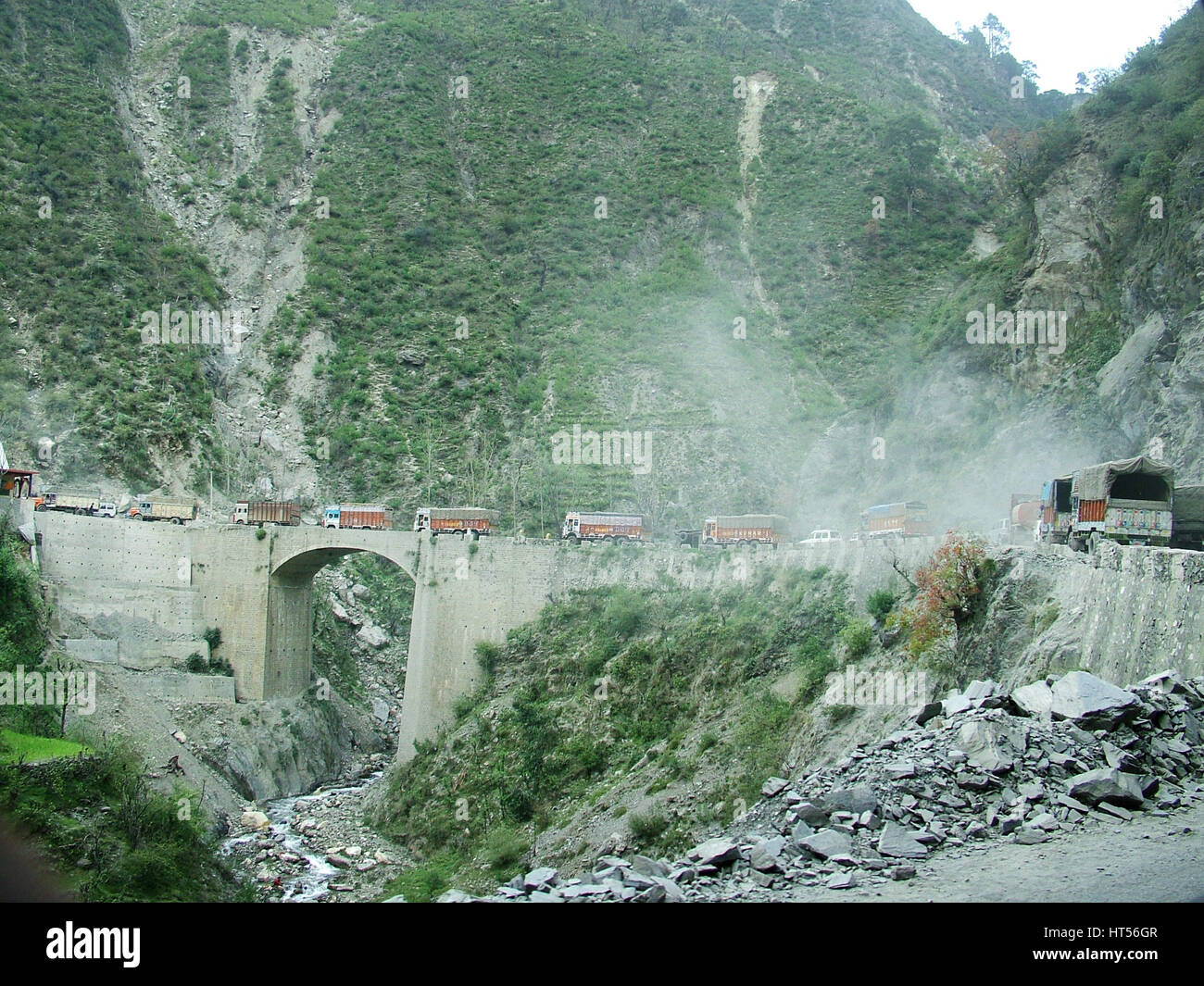 Bridge kashmir snow sonamarg hi-res stock photography and images - Alamy
