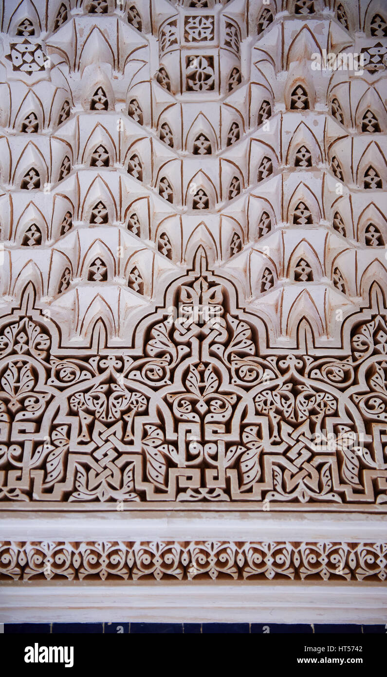 Pillar plaster hi-res stock photography and images - Alamy