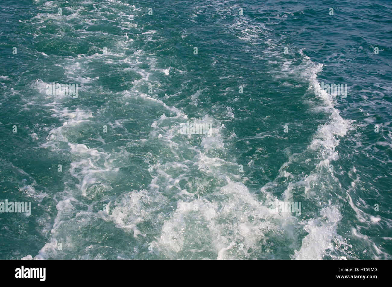 Sea foam motion hi-res stock photography and images - Alamy