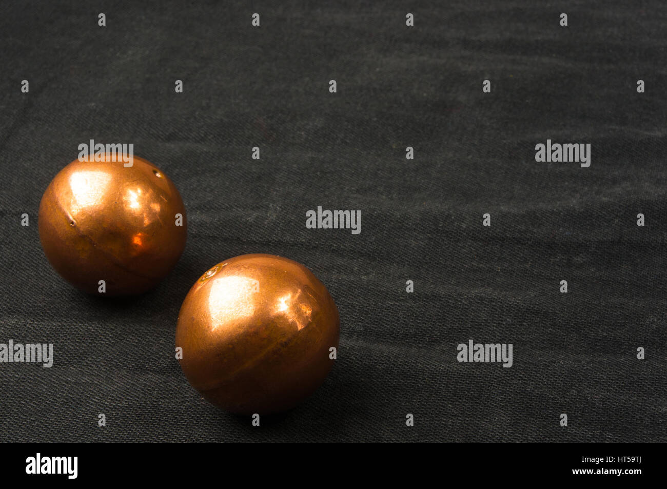 pair of copper Chinese singing balls Baoding of health for hands on ...