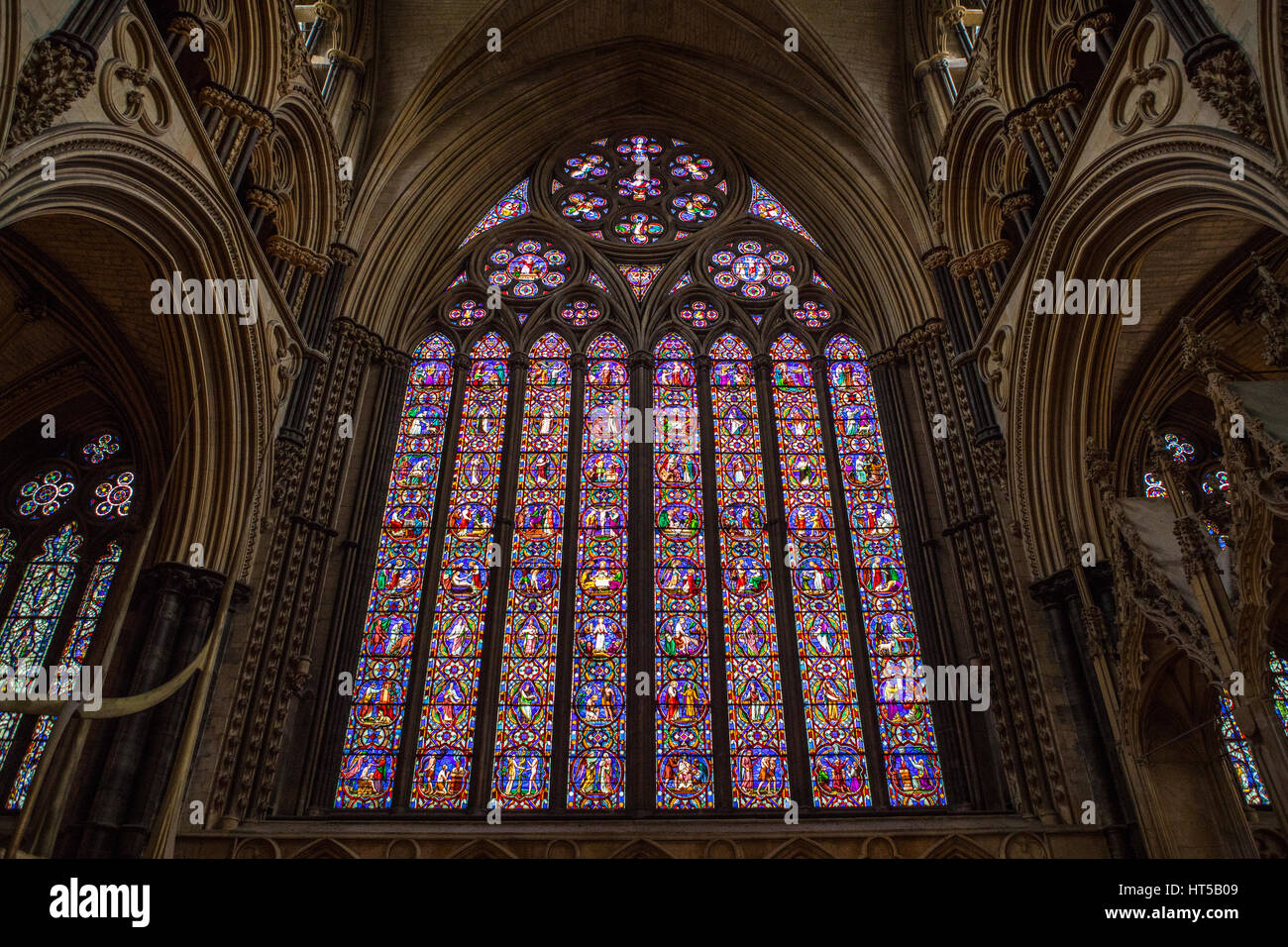 Lincoln cathedral east window hi-res stock photography and images - Alamy