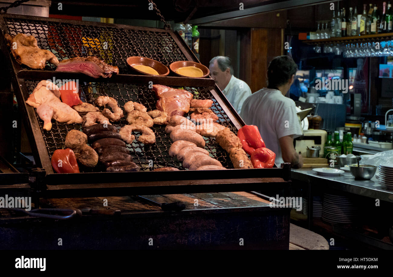 'Parilla' barbeque restaurant in the Mercado del Puerto, Montevideo ...