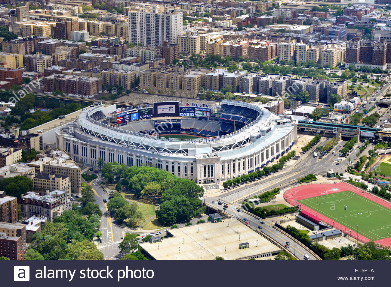 The Bronx Aerial Stock Photos & The Bronx Aerial Stock Images - Alamy