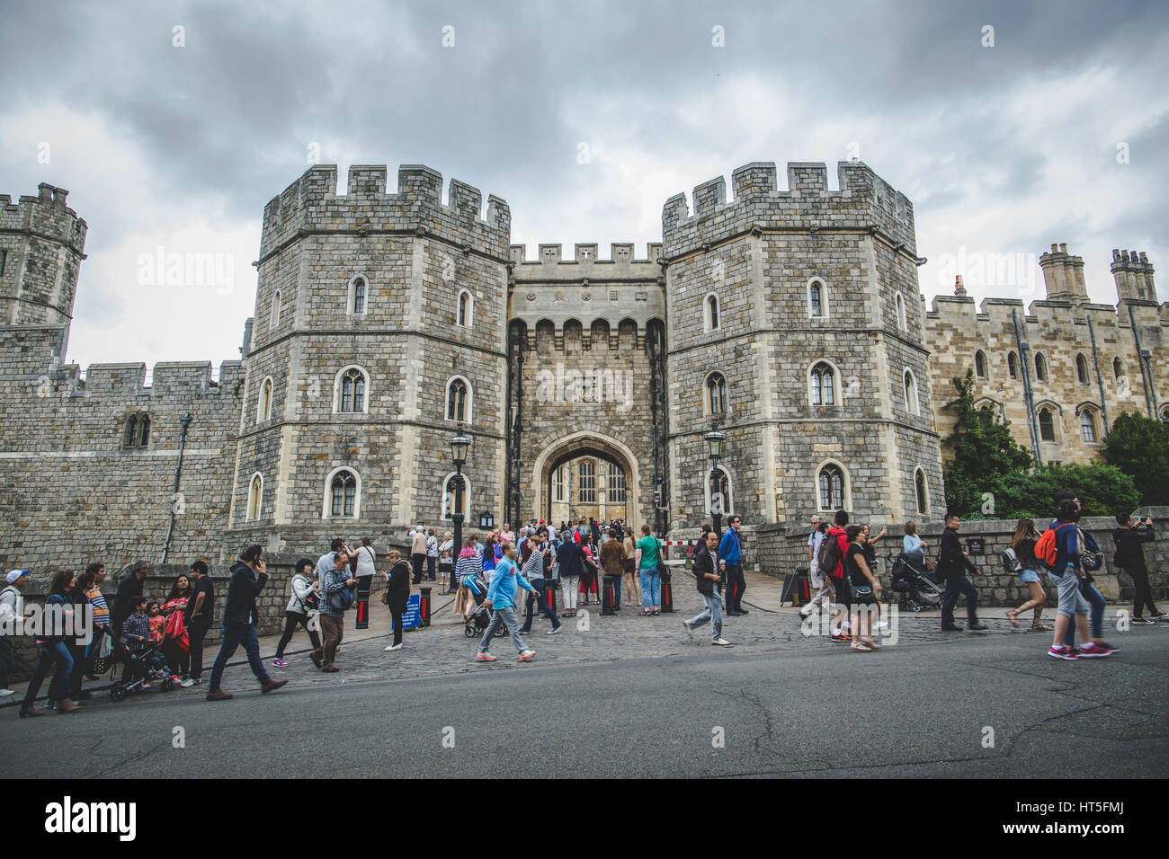 Tourists at Windsor Castle, England Stock Photo - Alamy