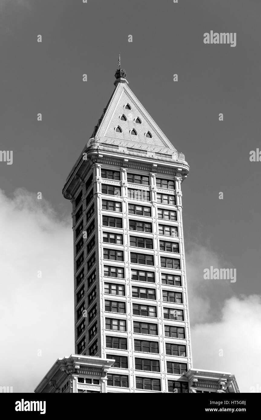 White square tower hi-res stock photography and images - Alamy