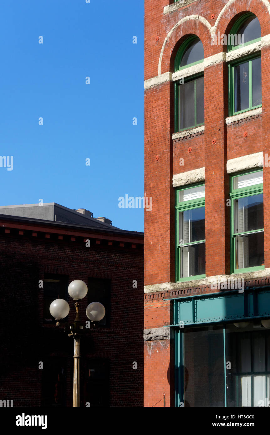 Red brick victorian architecture hi-res stock photography and images ...